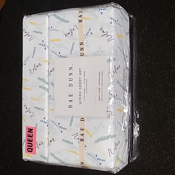 Rae Dunn | Bedding | Rae Dunn Queen Sheet Set | Poshmark
